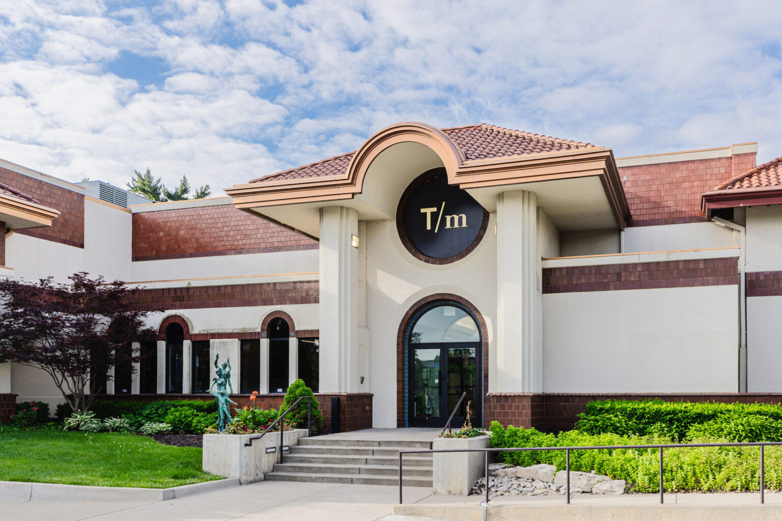 What's the story, wishbones? | The National Museum of Toys and Miniatures